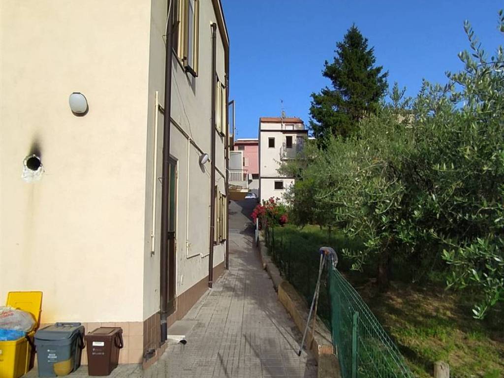 Sale Single-family detached house in via San Rocco Castel Frentano ...