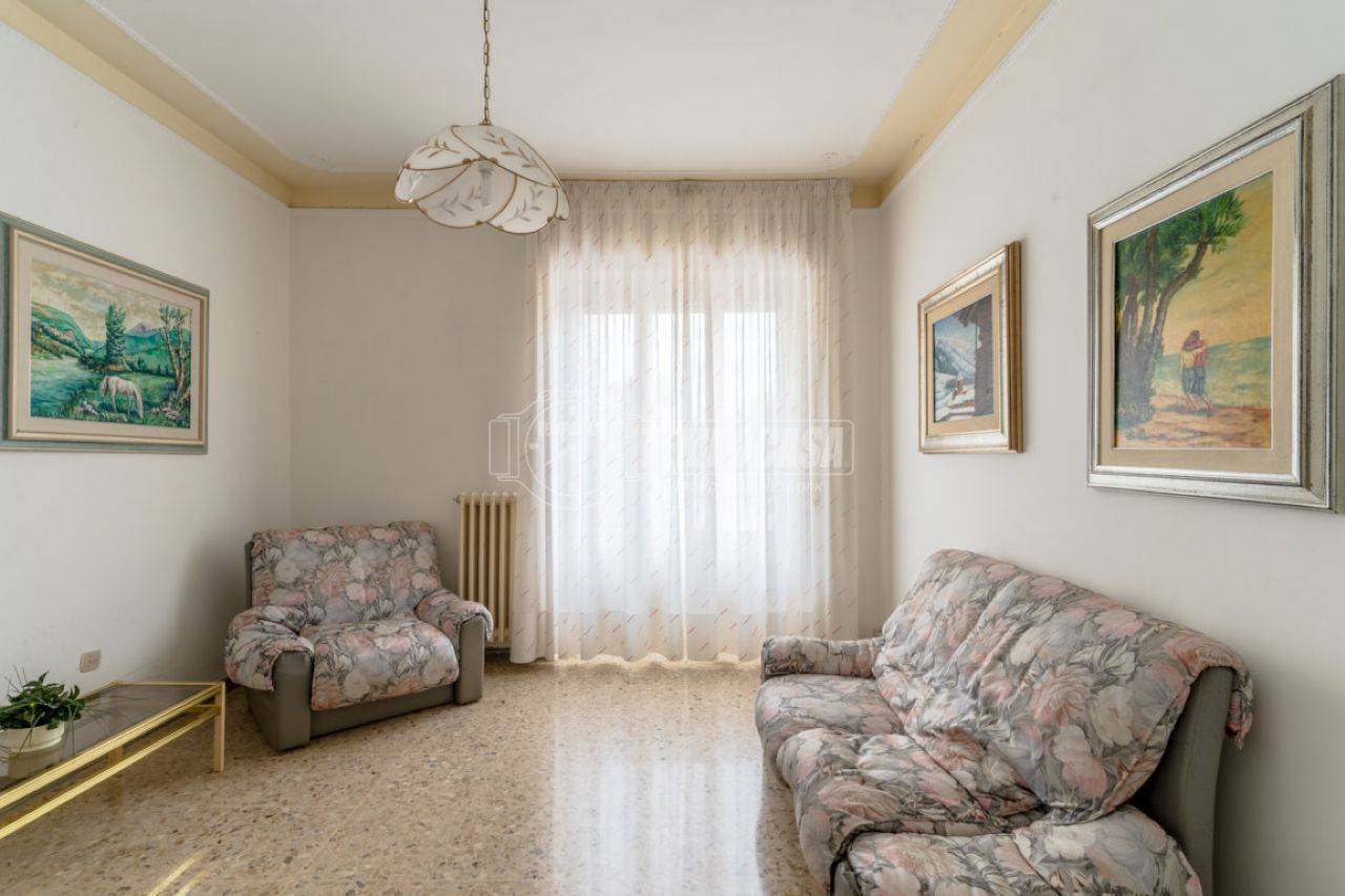 Quadrilocale via Vecchia Fermana 13, Centro, Montegranaro