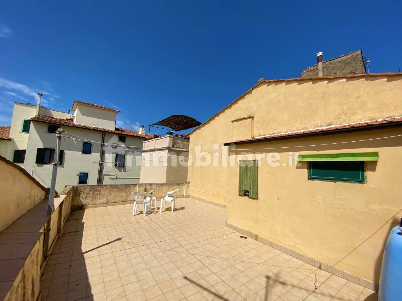 Appartamento da ristrutturare, secondo piano, Centro, Orbetello