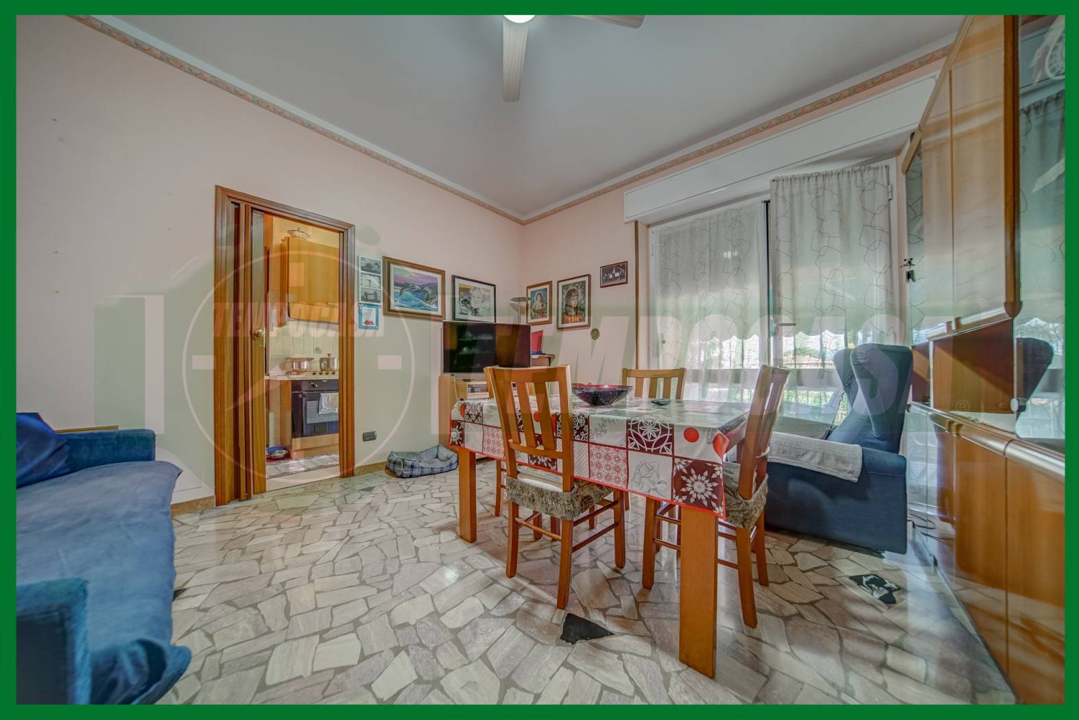 Trilocale viale Verbano 75, Centro, Gavirate