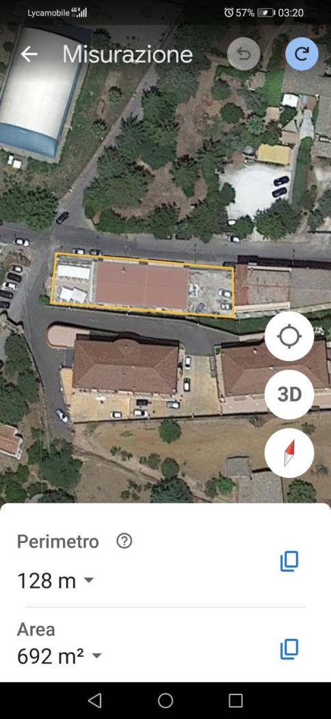 Locale commerciale in Vendita