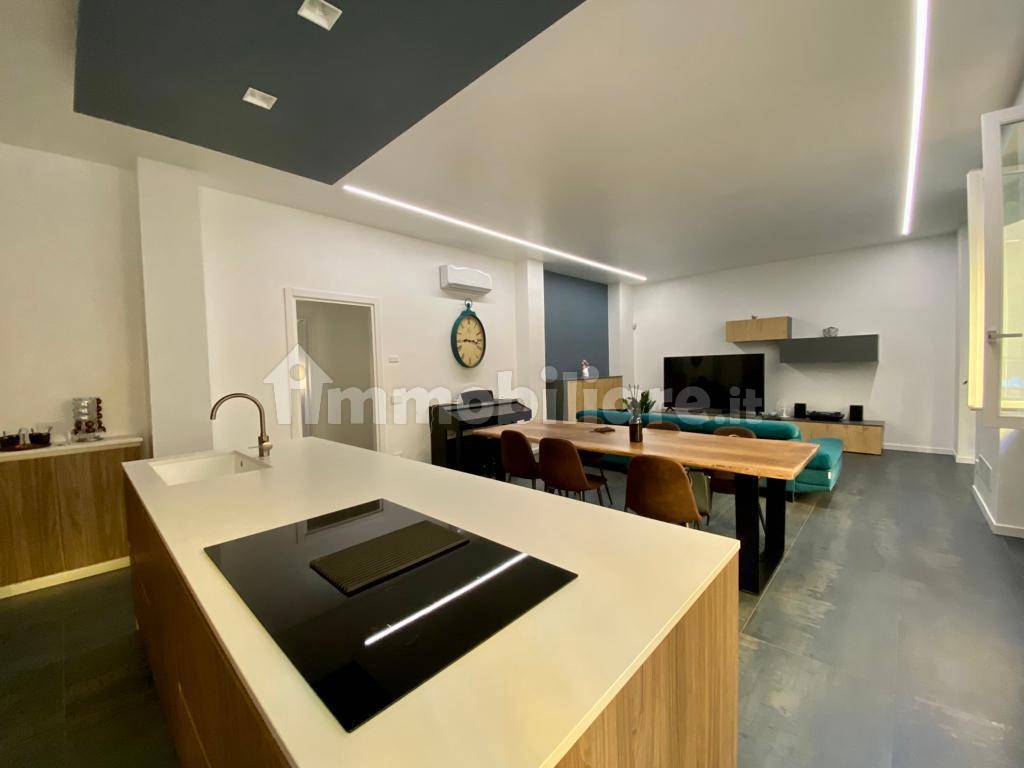 Trilocale corso Campi 46, Centro, Cremona