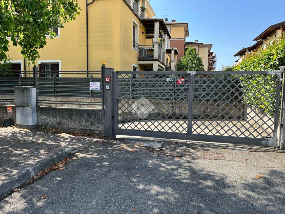 Garage - Box in Vendita