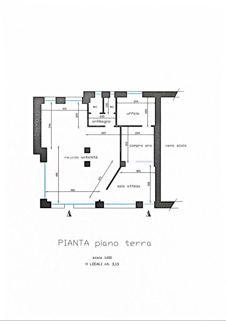 Locale commerciale in Vendita