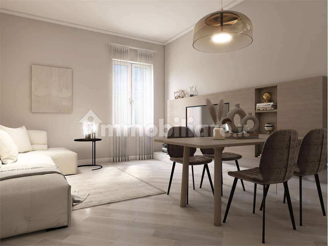 Trilocale via Montenero, 4, Centro, Inverigo