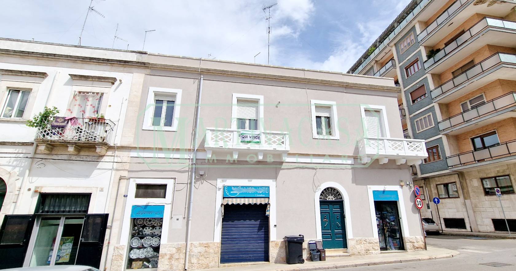 Trilocale via Taranto 27, Martina Franca