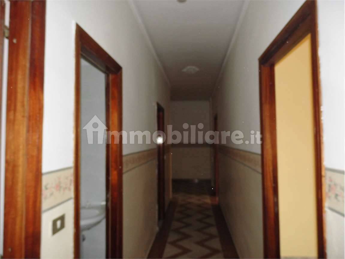 Quadrilocale quarto piano, Favara