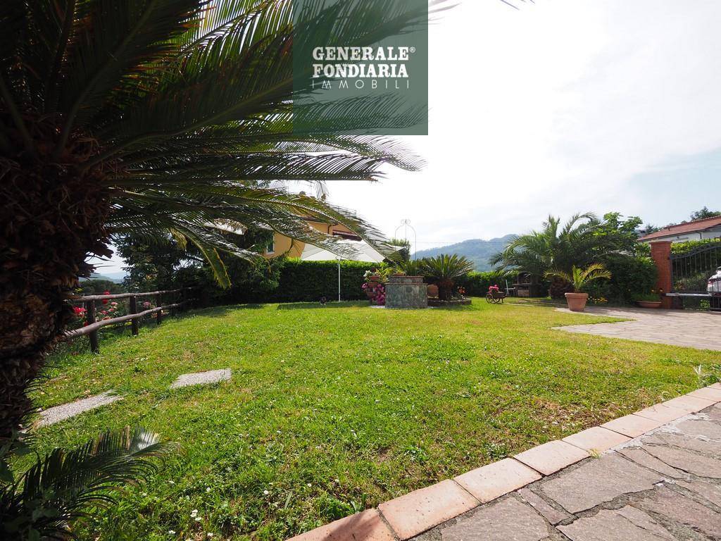 Quadrilocale via Fossotano, Follomonte, Follo