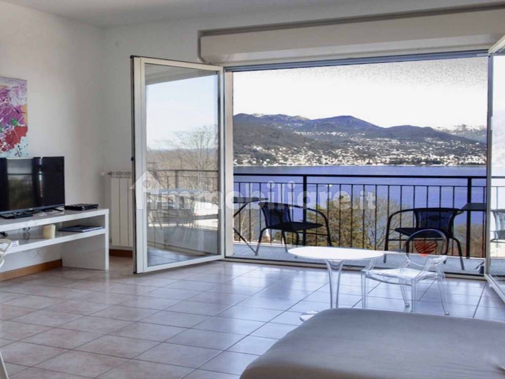 Vendita Appartamento Baveno. Trilocale in via Due Riviere. Ottimo stato ...