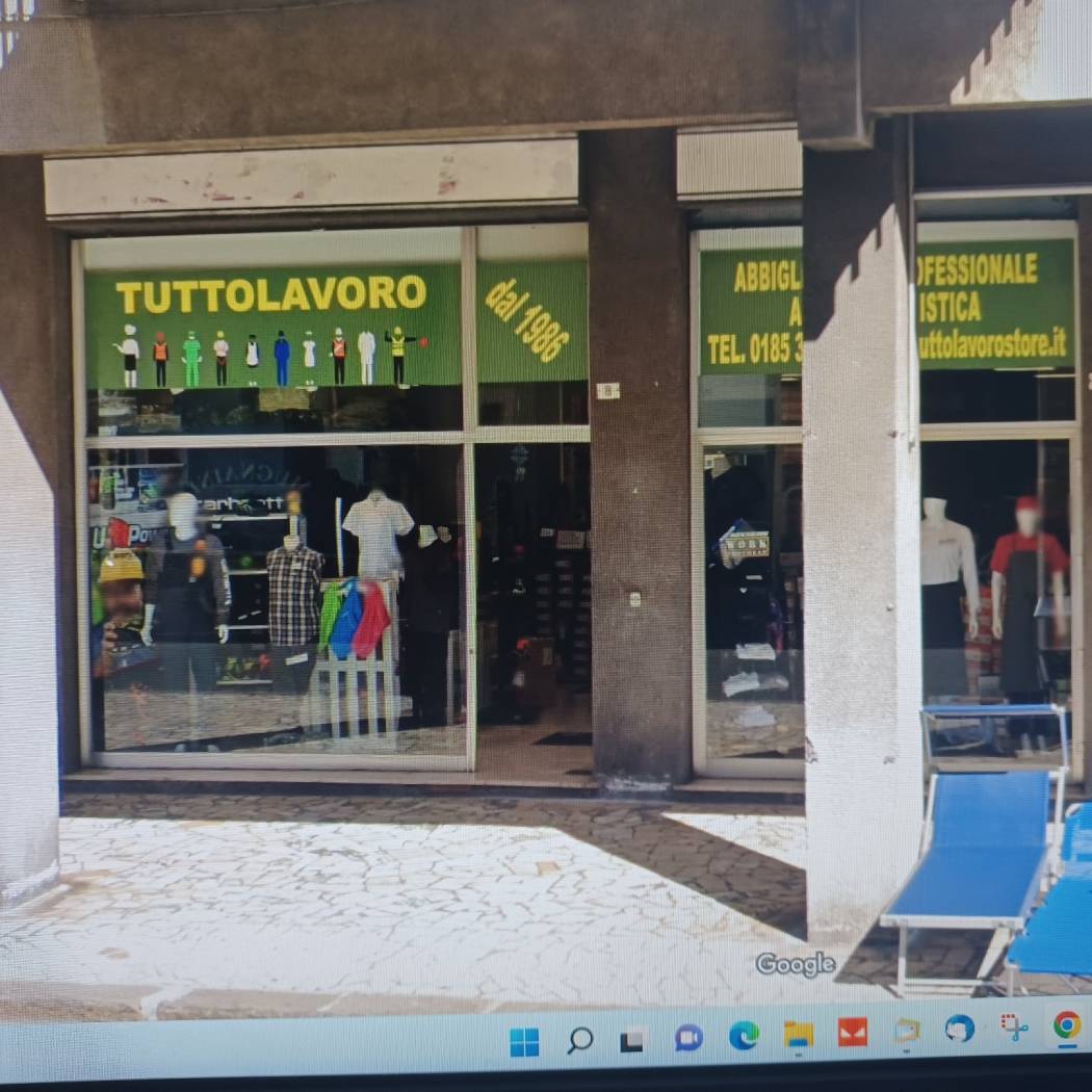 Attività commerciale in Vendita