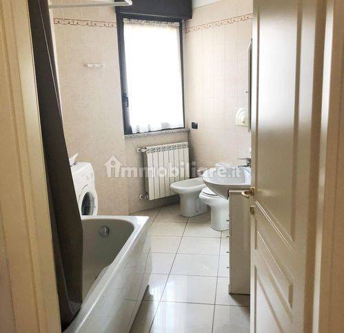 Rent Apartment Busto Arsizio. 2-room flat in via Mentana. Good ...