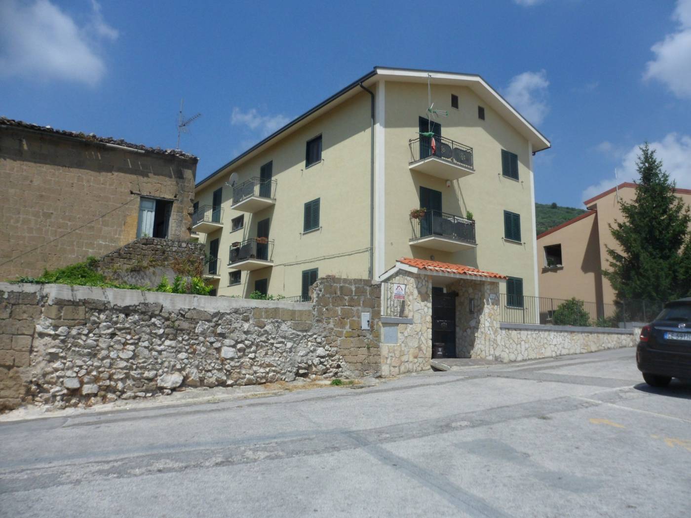 Trilocale ottimo stato, piano terra, Airola