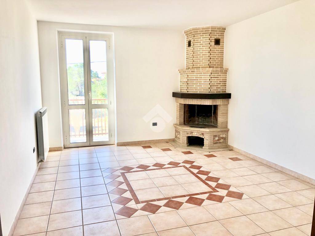 Trilocale via Ungheria, San Giacomo, Spoleto