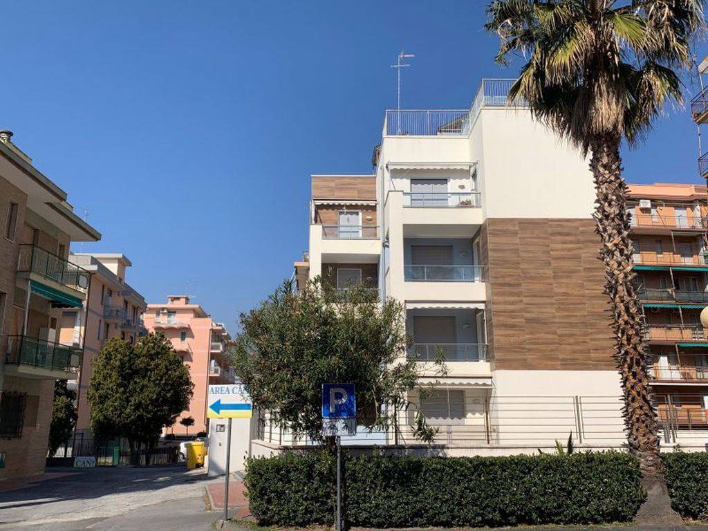 Quadrilocale corso 4 Novembre, Borghetto Santo Spirito