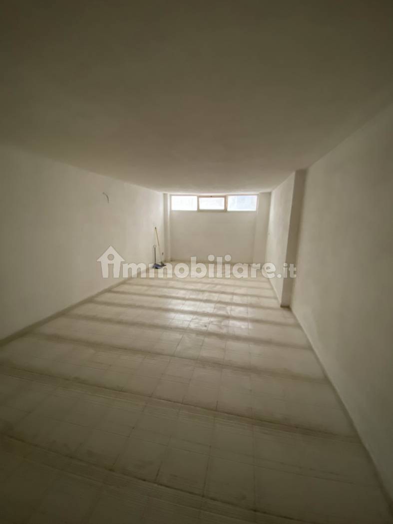 Garage - Box in Vendita