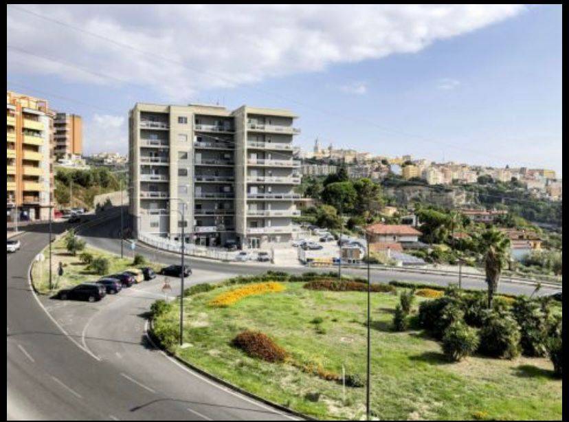Quadrilocale buono stato, terzo piano, Sant&#x27;Antonio - De Filippis, Catanzaro