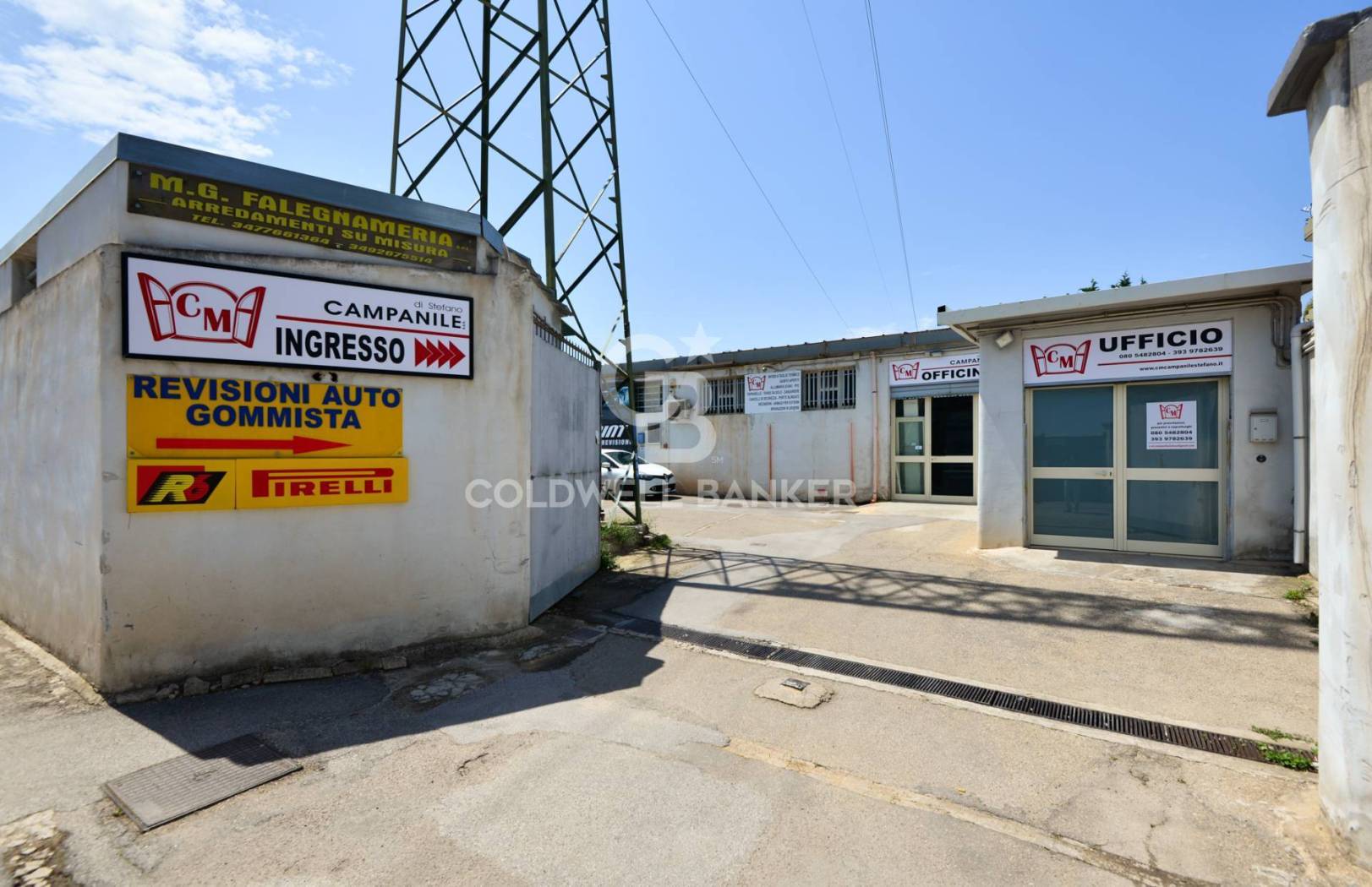 Locale commerciale in Vendita