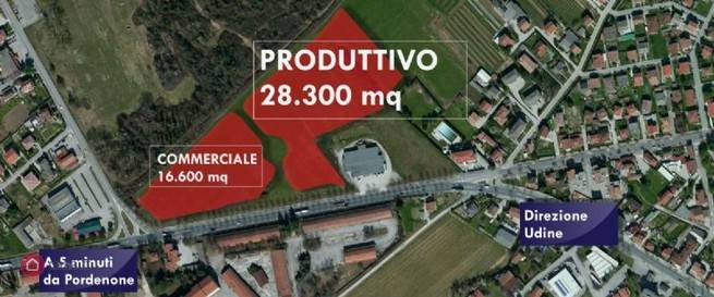 Locale commerciale in Vendita