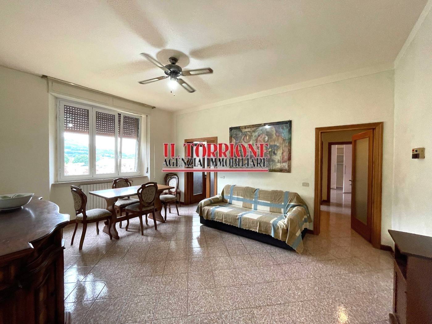 Trilocale viale Giuseppe Garibaldi, Centro, Pescia