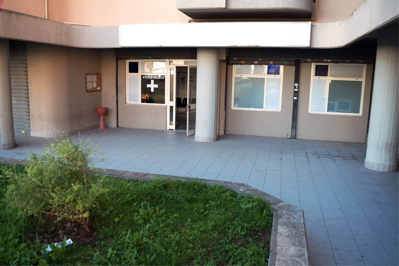 Locale commerciale in Vendita