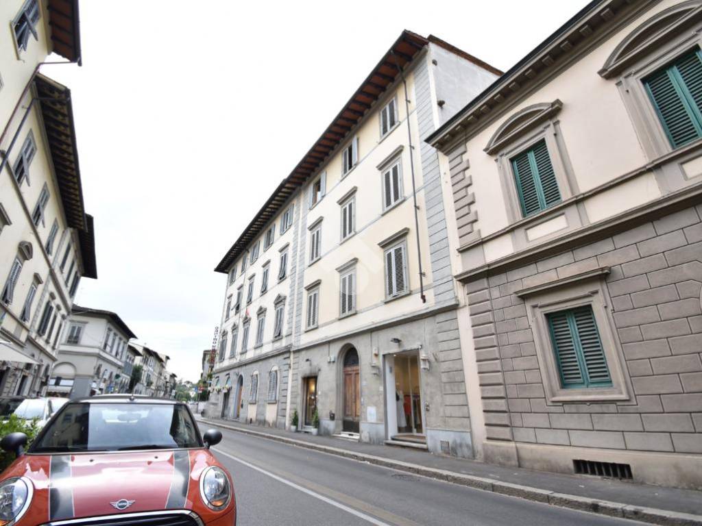 Affitto Appartamento Firenze. Quadrilocale in via Giampaolo Orsini 100 ...