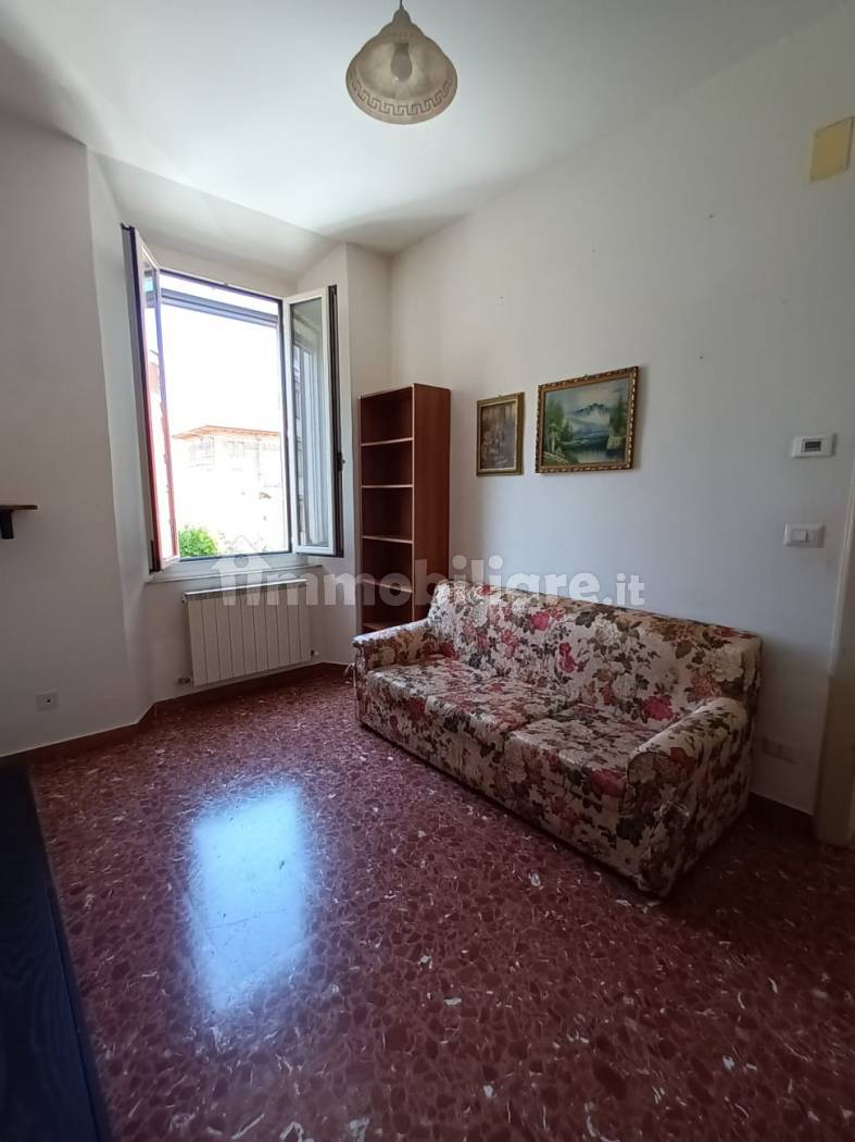 Trilocale via Francesco Rismondo, Ascoli Piceno