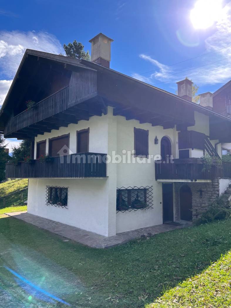 Quadrilocale via Pelmo 48, Serdes, San Vito di Cadore