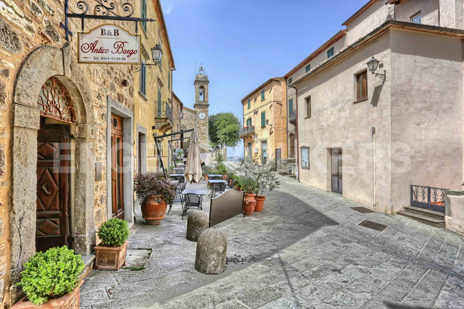 Appartamento ottimo stato, terzo piano, Centro, Seggiano