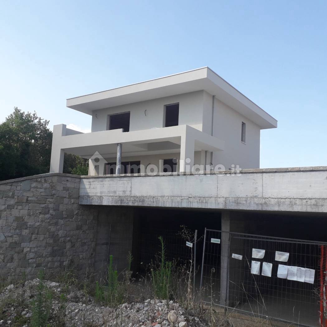 Villa unifamiliare via Monte delle Monache, Moniga del Garda