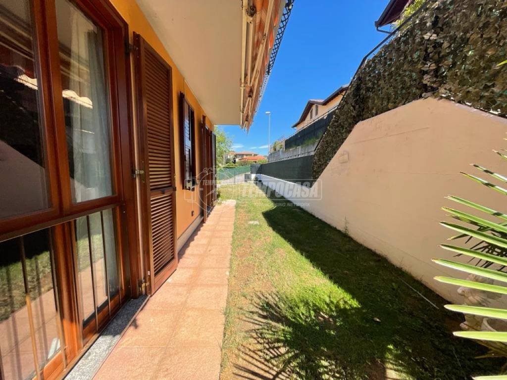 Vendita Appartamento Villa Guardia. Trilocale in via degli Alpini 8 ...