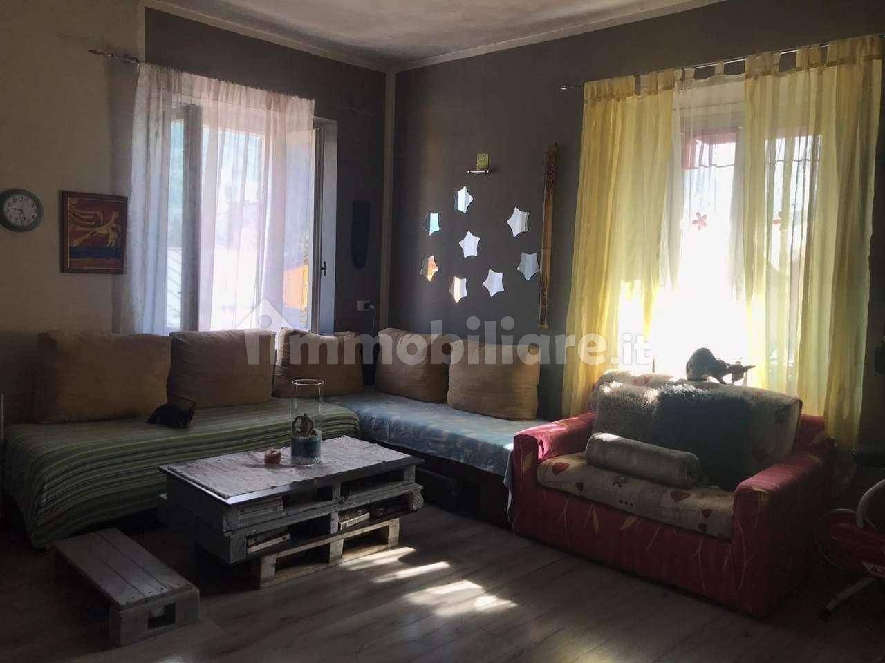 Trilocale via Nazionale 122, Regoledo, Cosio Valtellino