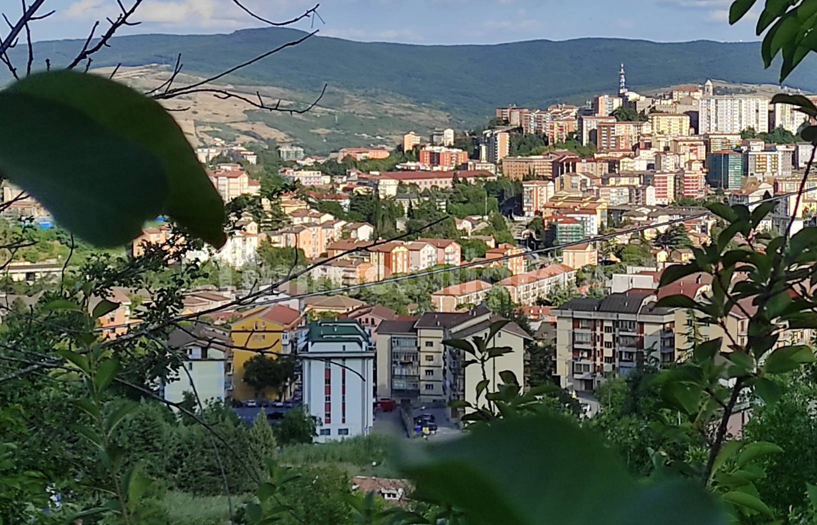 Trilocale via Pesaro, Centro, Potenza