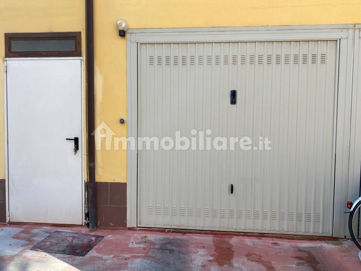 Garage - Box in Vendita