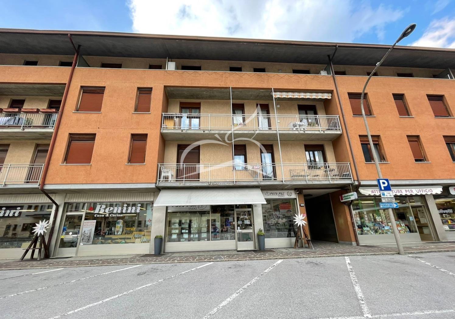 Trilocale via Roma 19, Centro, Tione di Trento