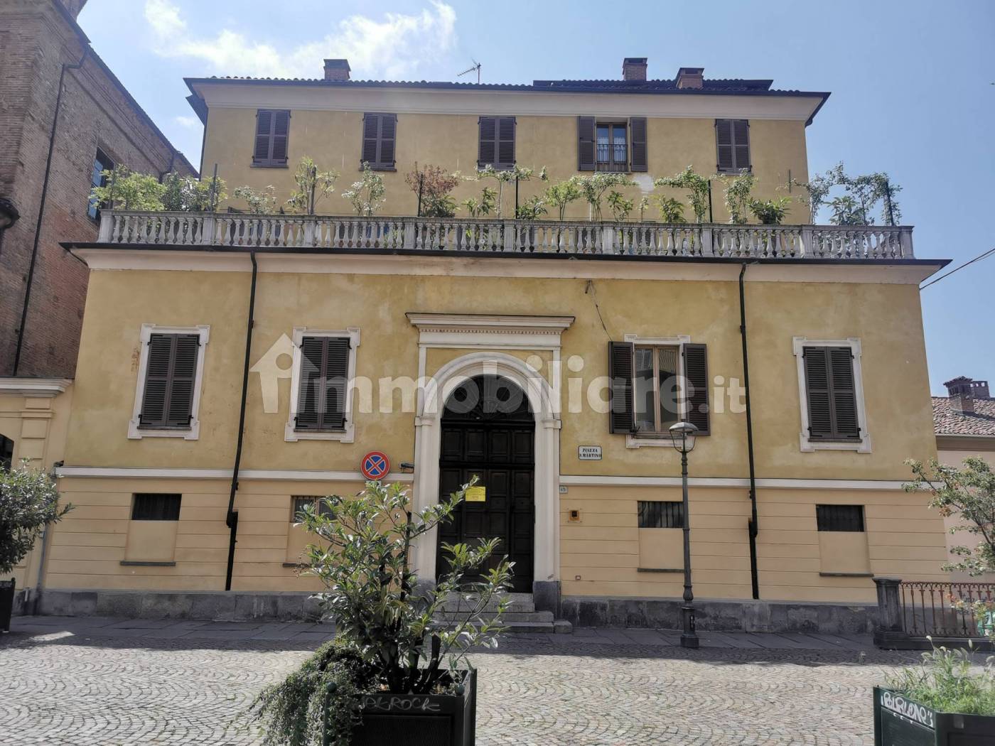Appartamento piazza San Martino, Centro Storico, Asti