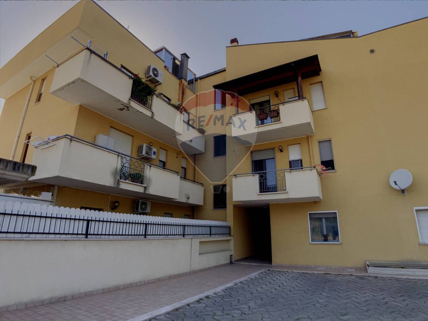 Appartamento buono stato, primo piano, Centro, Lanciano