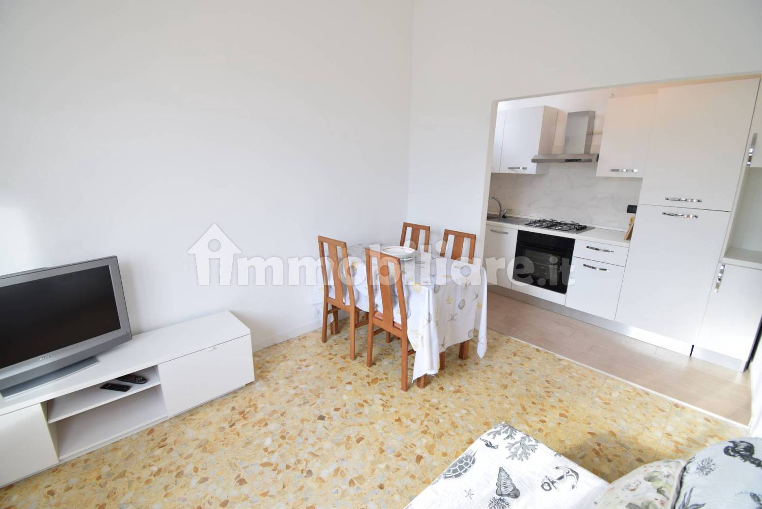 Bilocale via Steria, Cervo