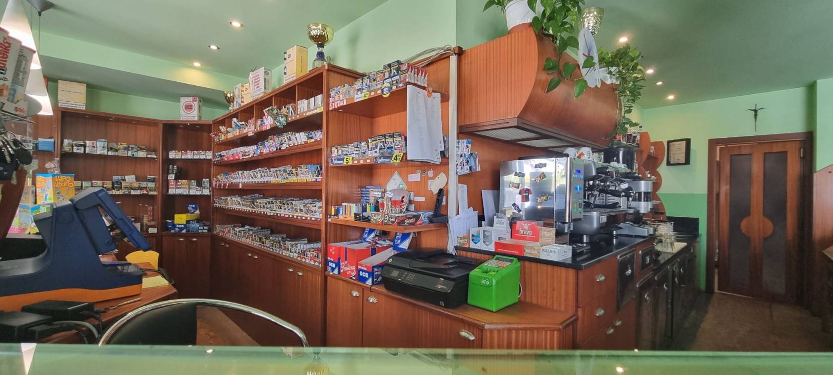 Tabaccheria in Vendita