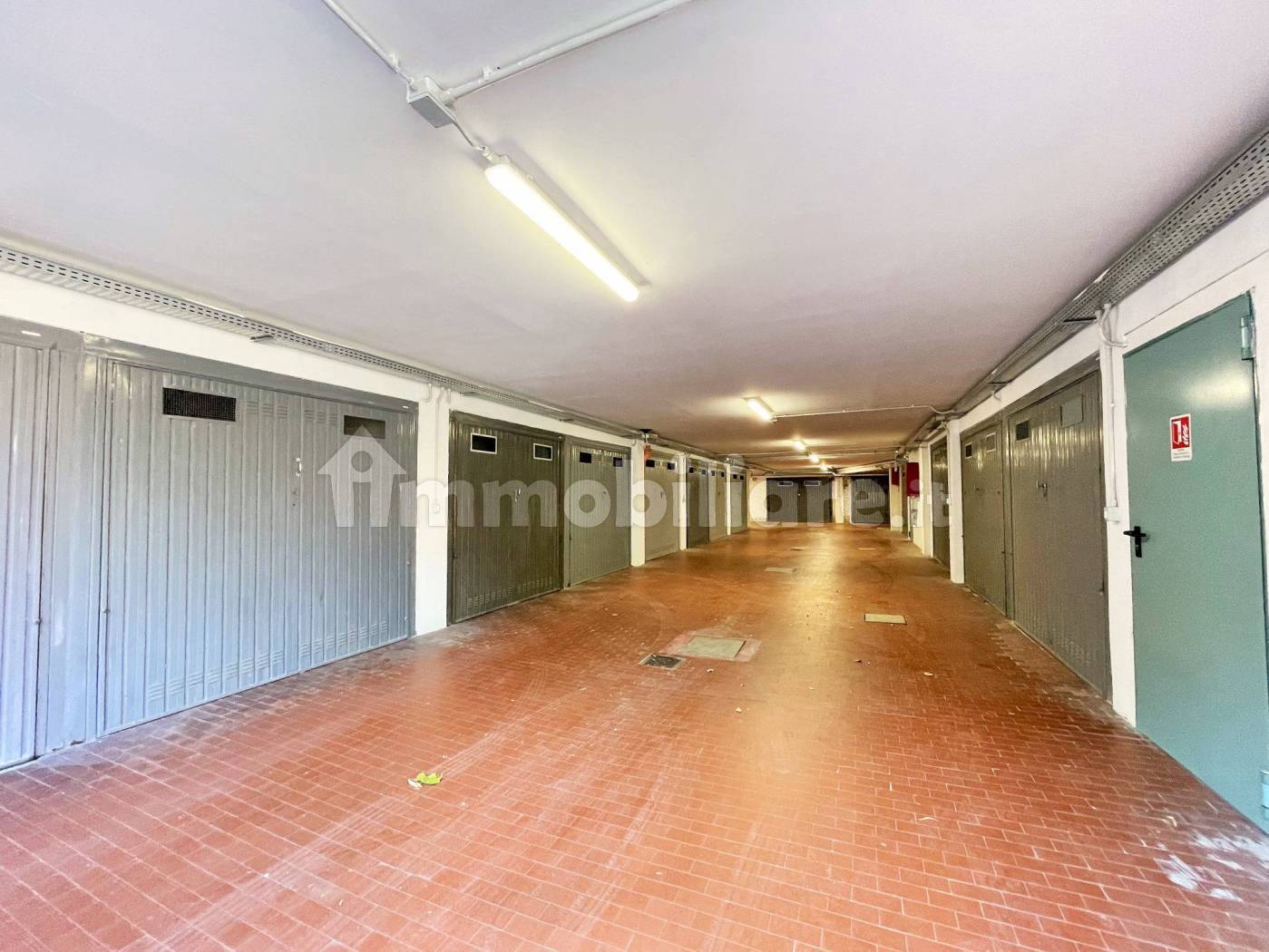 Garage - Box in Vendita