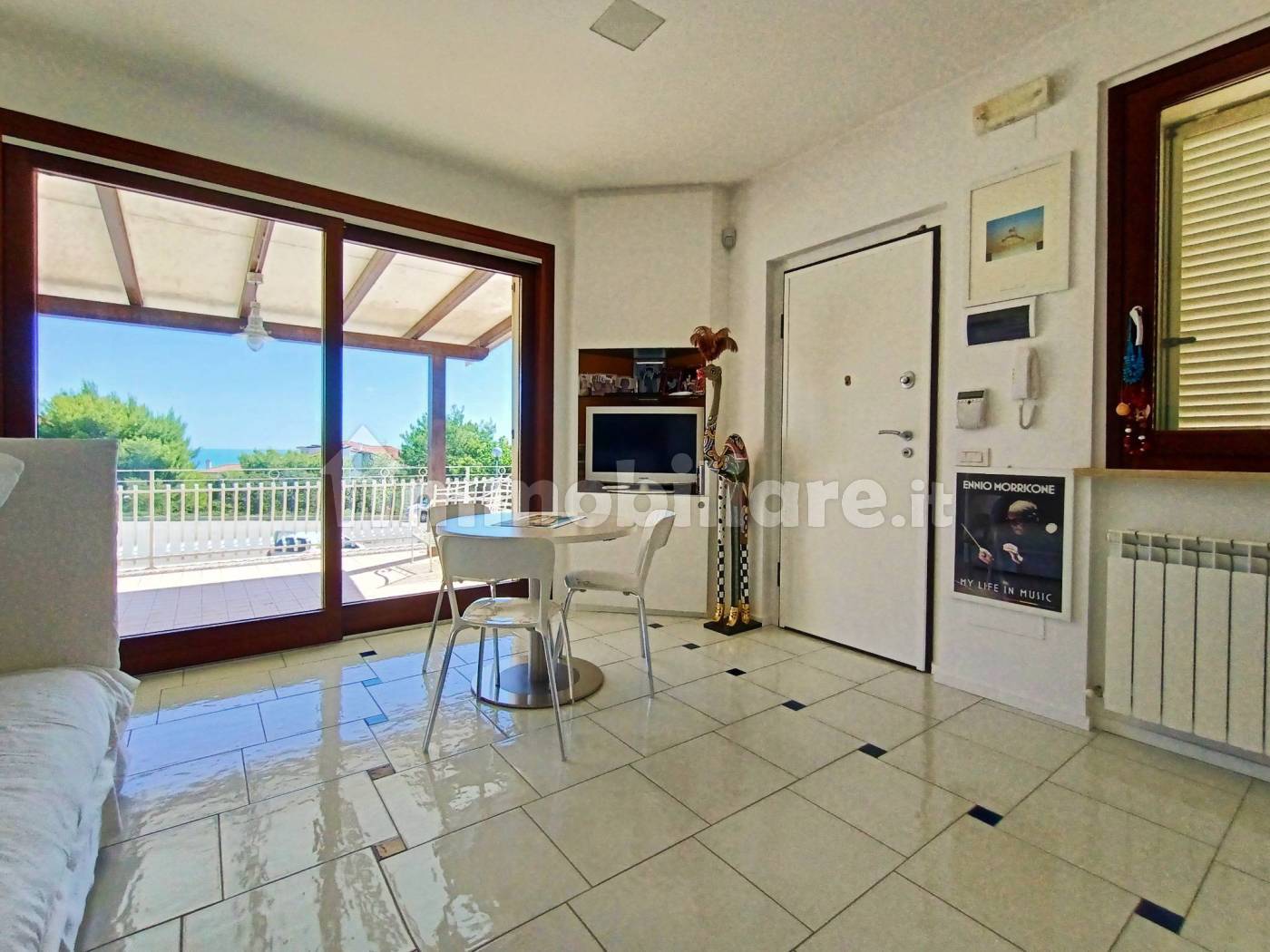 Bilocale piazzale Adriatico, Marcelli, Numana