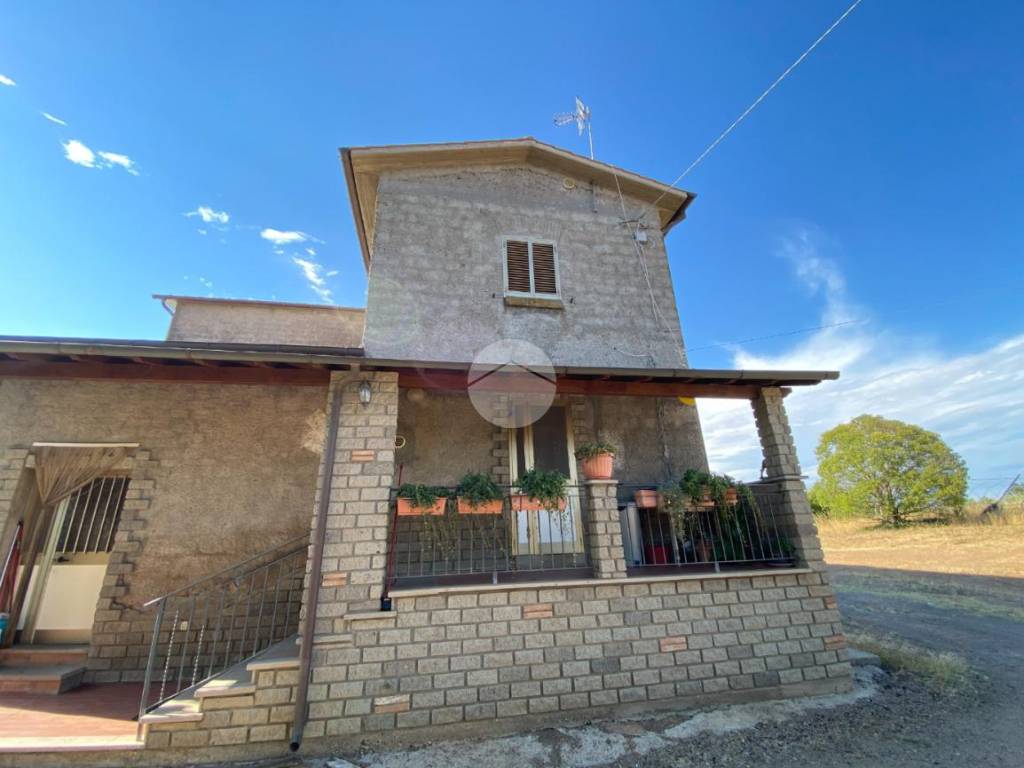 Vendita Terratetto unifamiliare in Strada sterpaio 24 Viterbo. Buono ...