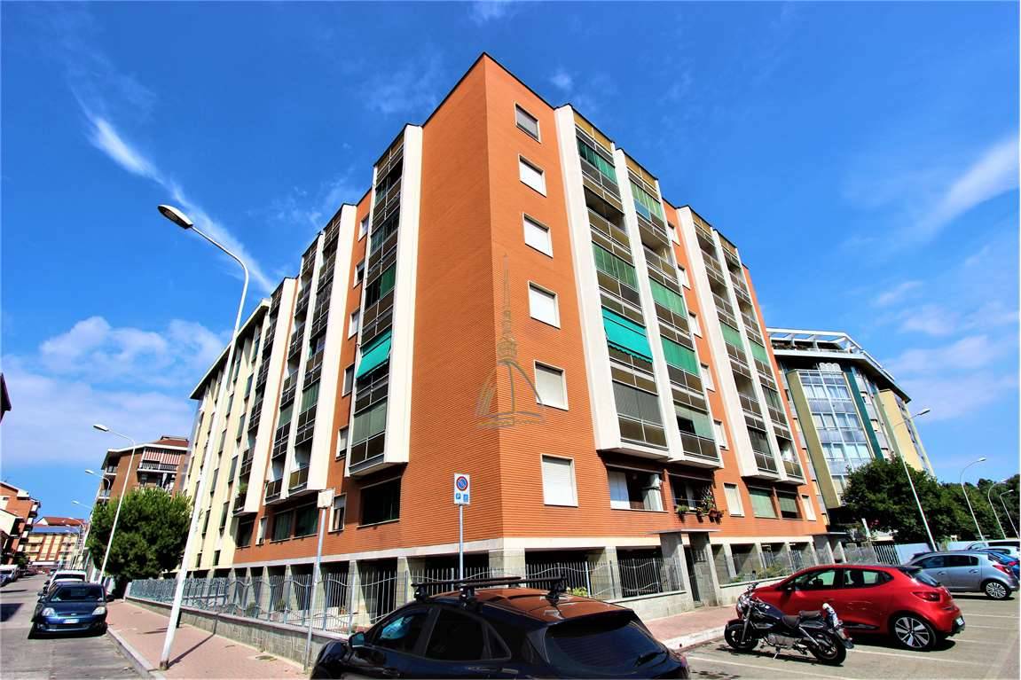 Trilocale via Papa Giovanni XXIII, 31/B, San Pietro, Moncalieri