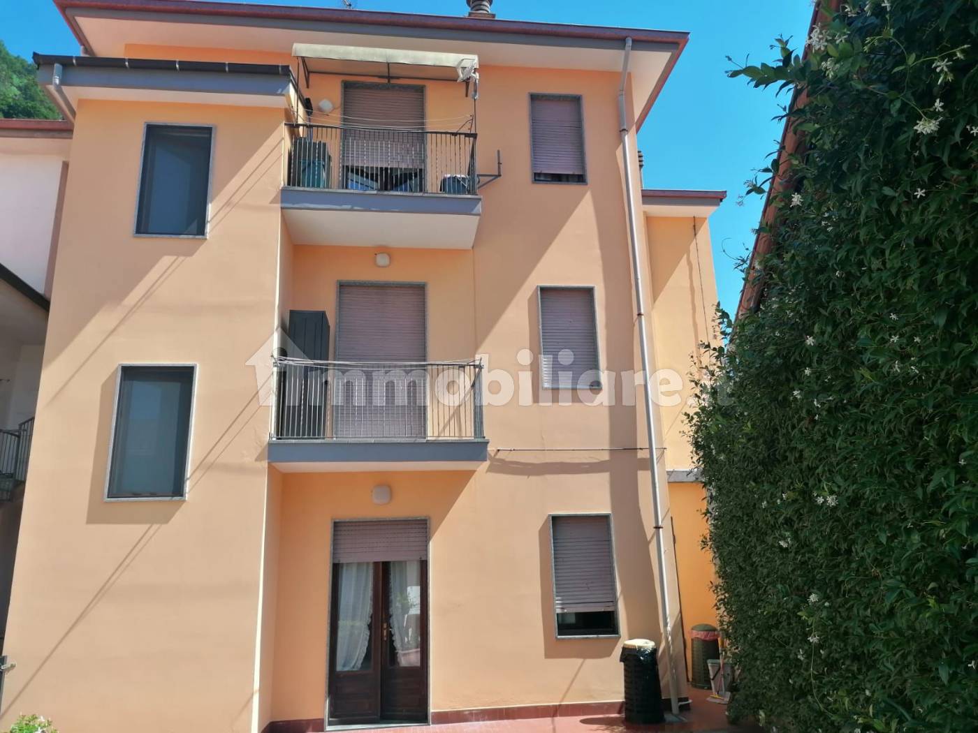 Trilocale via alle Quarne 1, Centro, Omegna