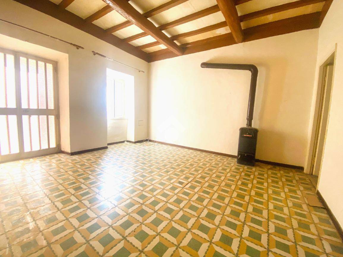 Trilocale via XXIV Maggio 1, Vejano