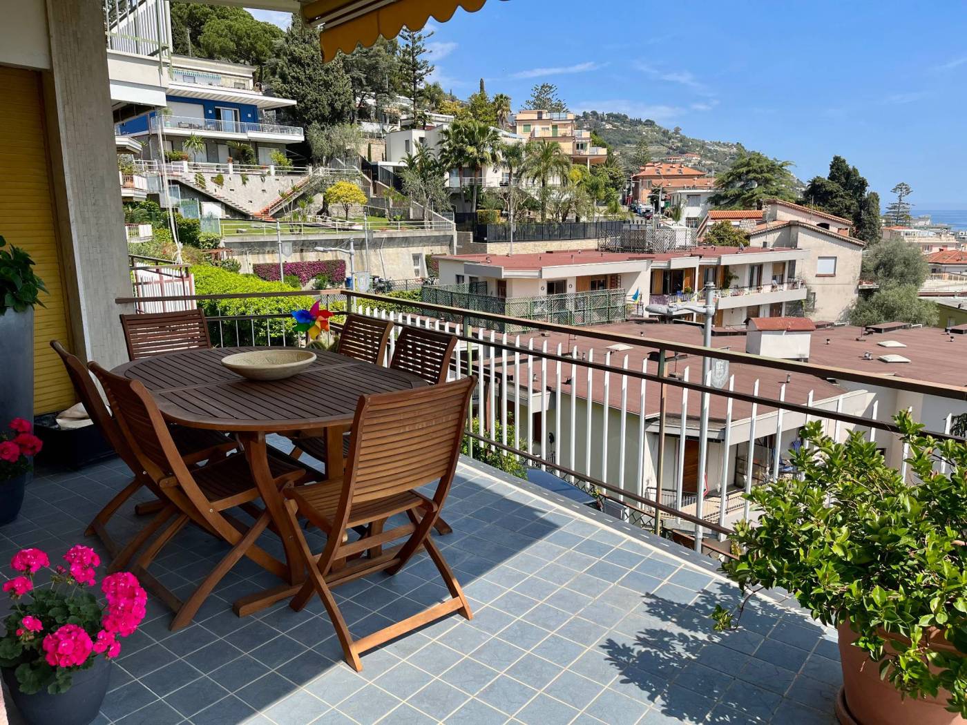 Trilocale via degli Ulivi, Ospedaletti