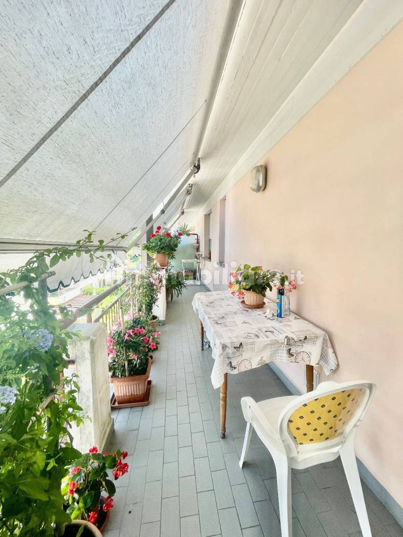 Quadrilocale via delle Pinete 68, Marina di Massa Centro, Massa