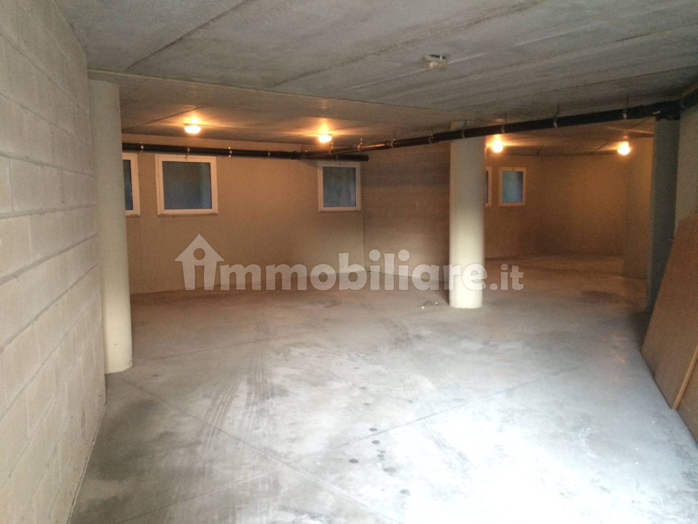 Garage - Box in Vendita