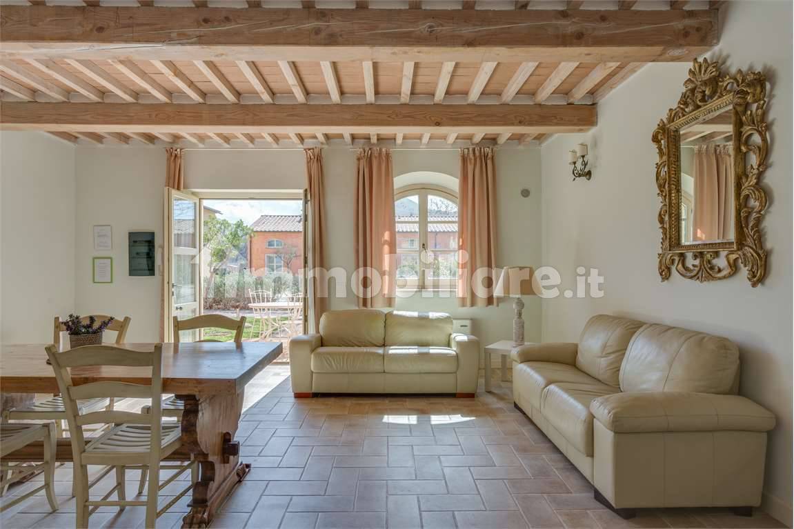Trilocale ottimo stato, piano terra, Area Rurale, Poggio Tre Cancelli, Follonica