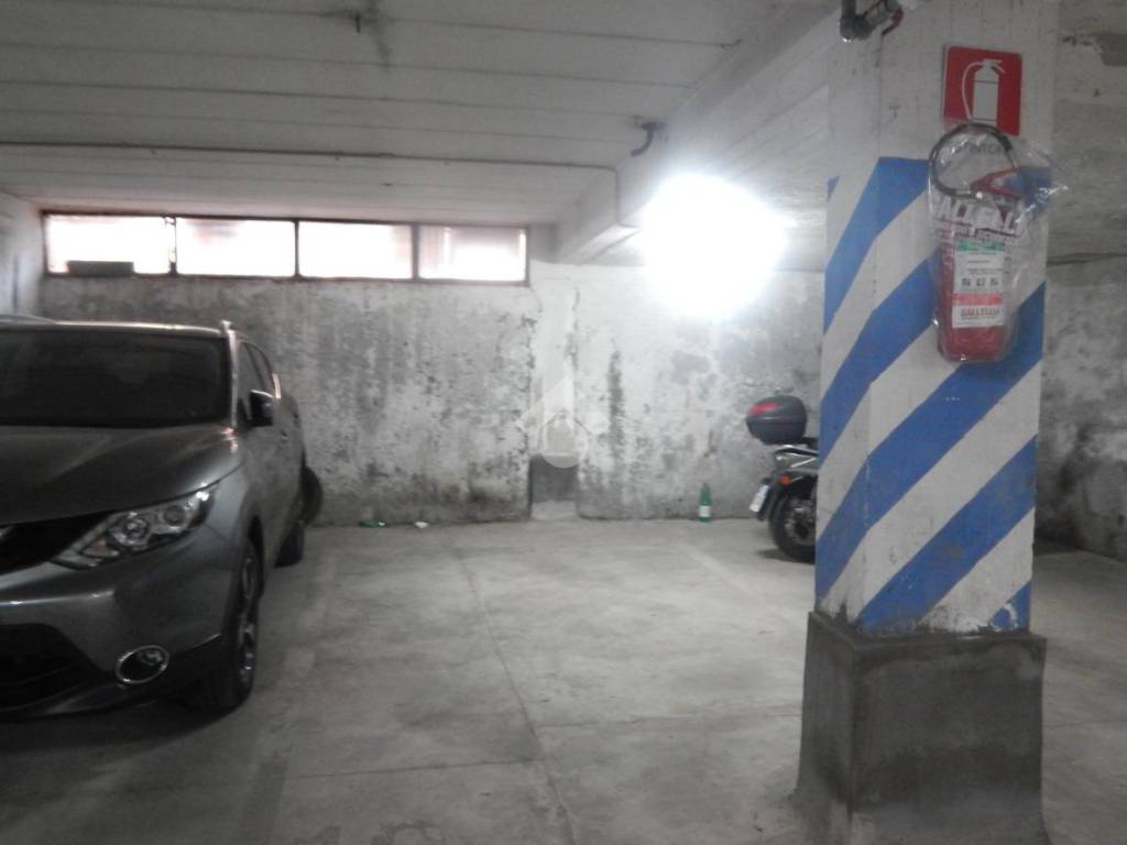 Posto auto - moto piazza Alberto Alessio 18, Roma, Rif. 97314662 ...
