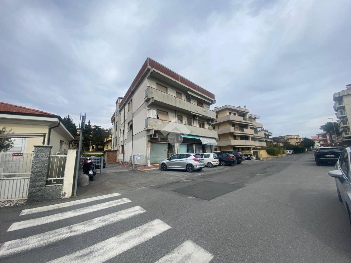 Quadrilocale via Lunense, Marina di Carrara, Carrara